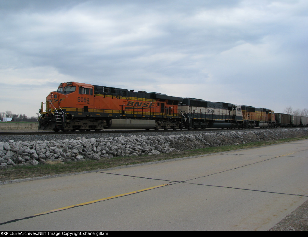 BNSF 6069 Waits for a train meet at Old Monroe Mo.